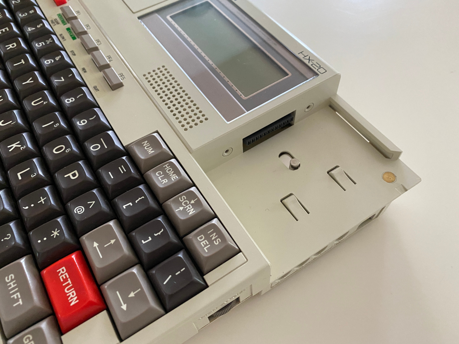 Epson HX-20 (1982) - Το Πρώτο Laptop - Forum - RetroComputers.gr