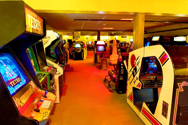 FunSpot:The largest Arcade of the world! - Forum - RetroComputers.gr